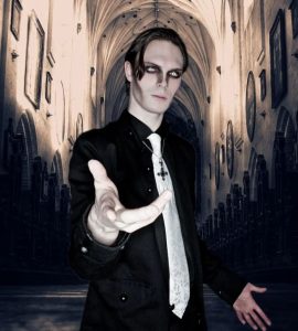 25 Vampire Makeup Ideas for Men: Easy and Gothic Looks for Halloween