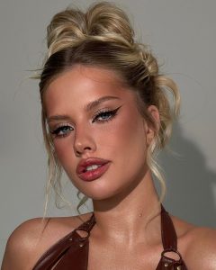 Birthday Makeup: 27 Glamorous and Fun Ideas for Every Celebration