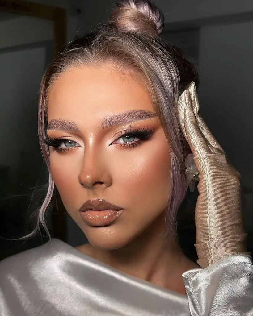 Dramatic Eye Makeup: 27 Ideas and Step-by-Step Tutorials for Stunning Looks