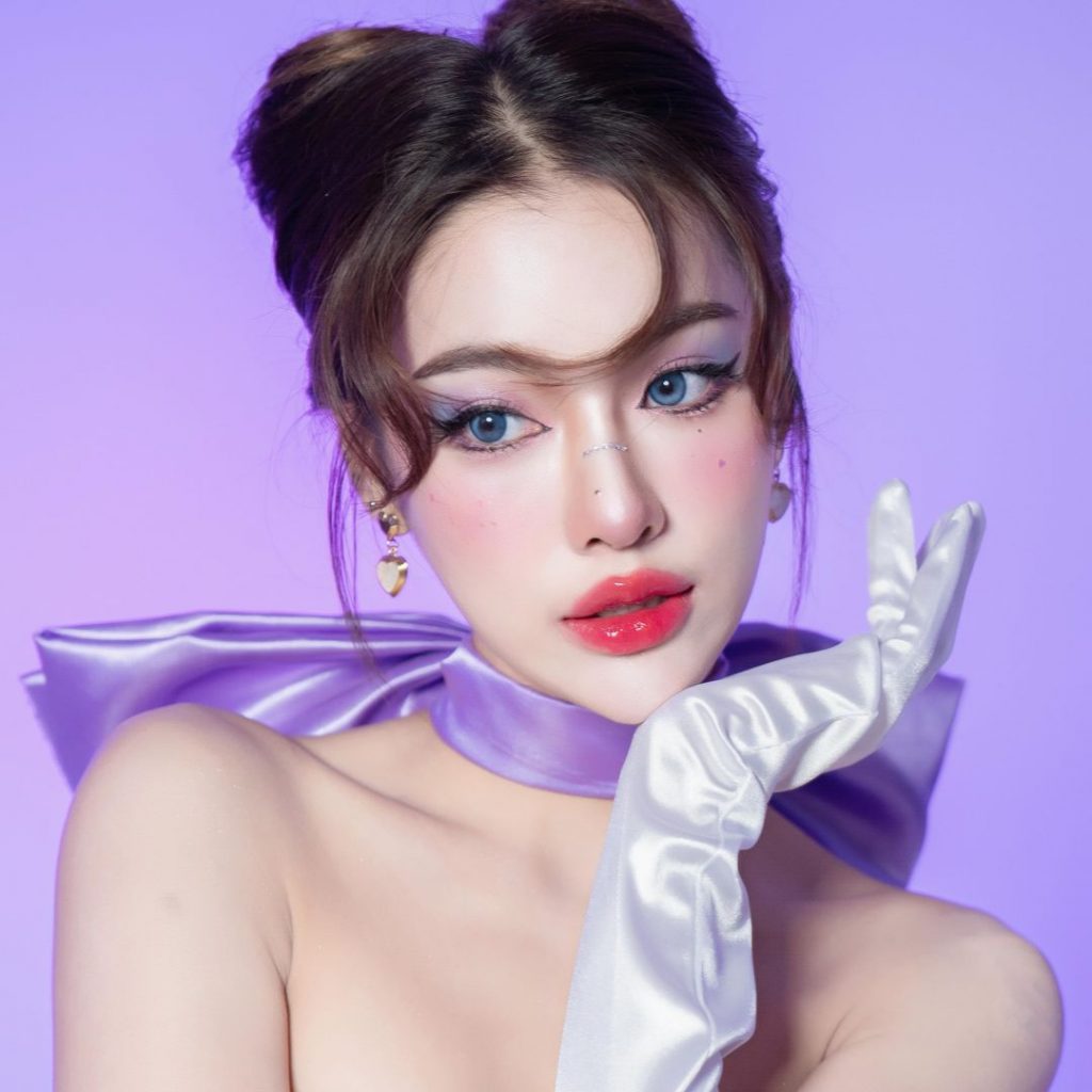 Korean Eye Makeup: 25 Stunning Ideas - Tutorials, Products, and Styles ...