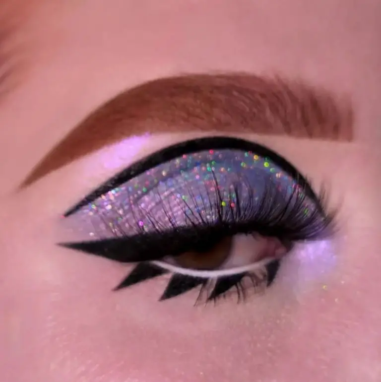 25 Ideas for 60s Eye Makeup: Retro Tutorials and Modern Twists