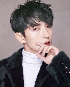 25 Vampire Makeup Ideas for Men: Easy and Gothic Looks for Halloween