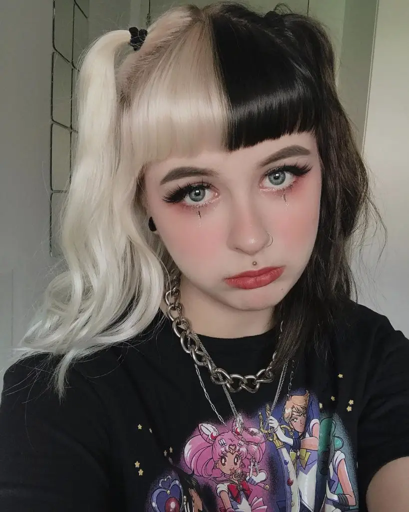 27 Egirl Makeup Ideas: Soft, Dark, and Gothic Looks with Tutorials and ...