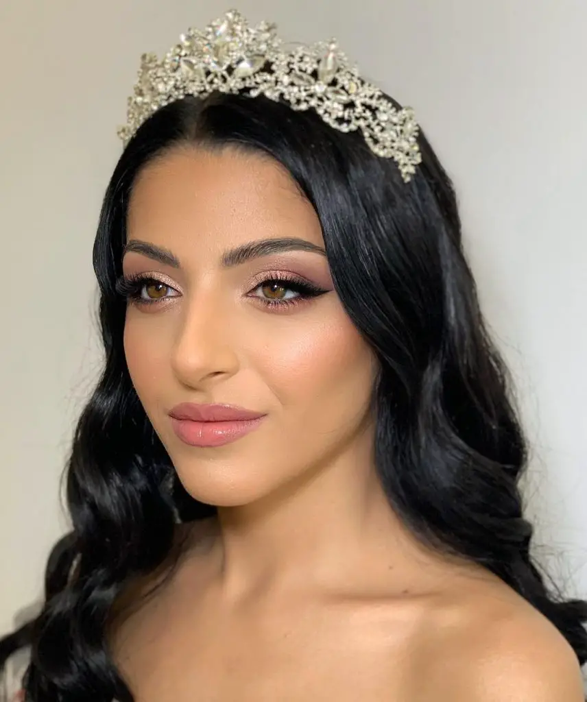 Wedding Eye Makeup: 29 Beautiful Ideas and Tutorials for Every Bride
