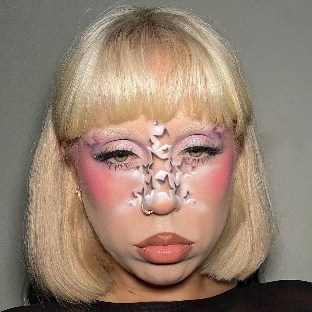 Star Makeup: 29 Ideas for Every Occasion and Style