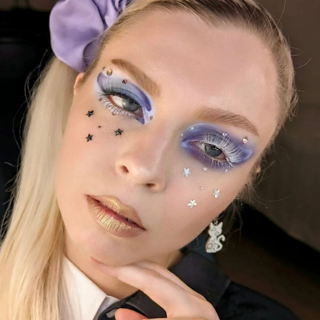 Star Makeup: 29 Ideas for Every Occasion and Style