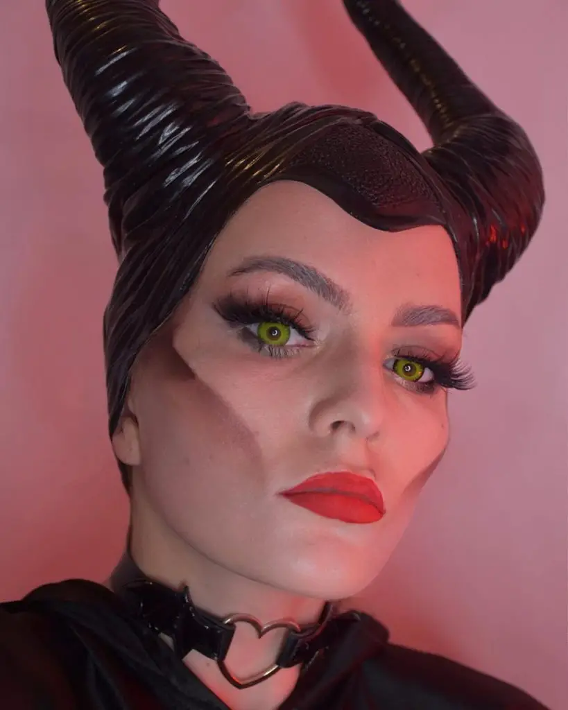 Maleficent Makeup: 27 Easy and Creative Ideas for a Spooky Halloween Look