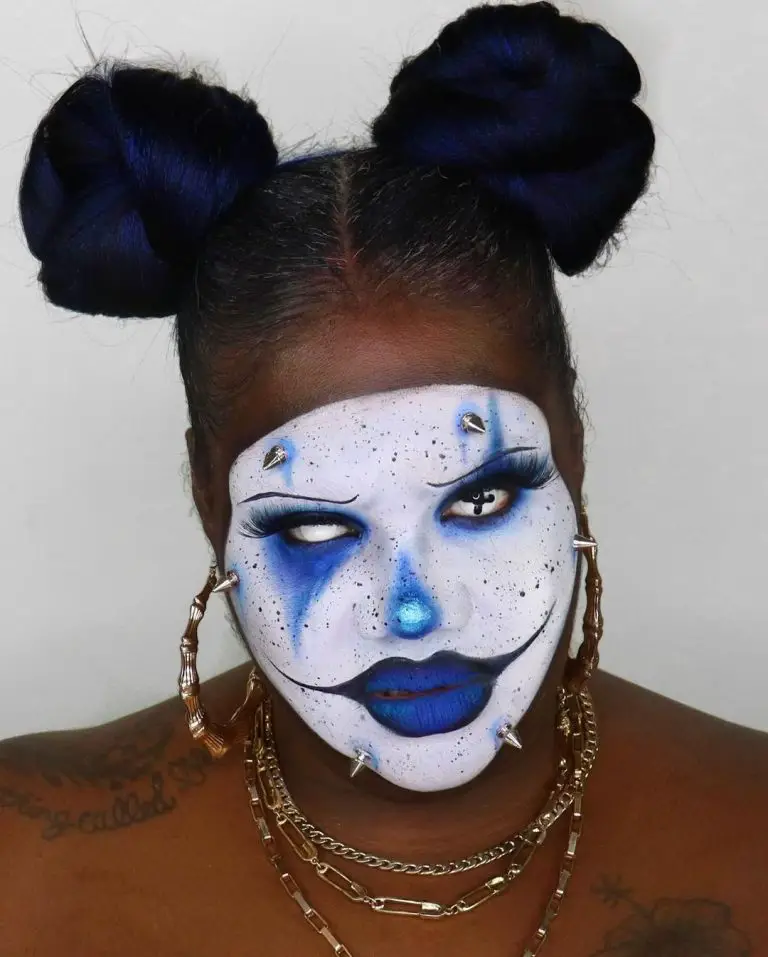 27 Spooky Makeup Ideas - Easy and Creative Looks for Halloween 2024