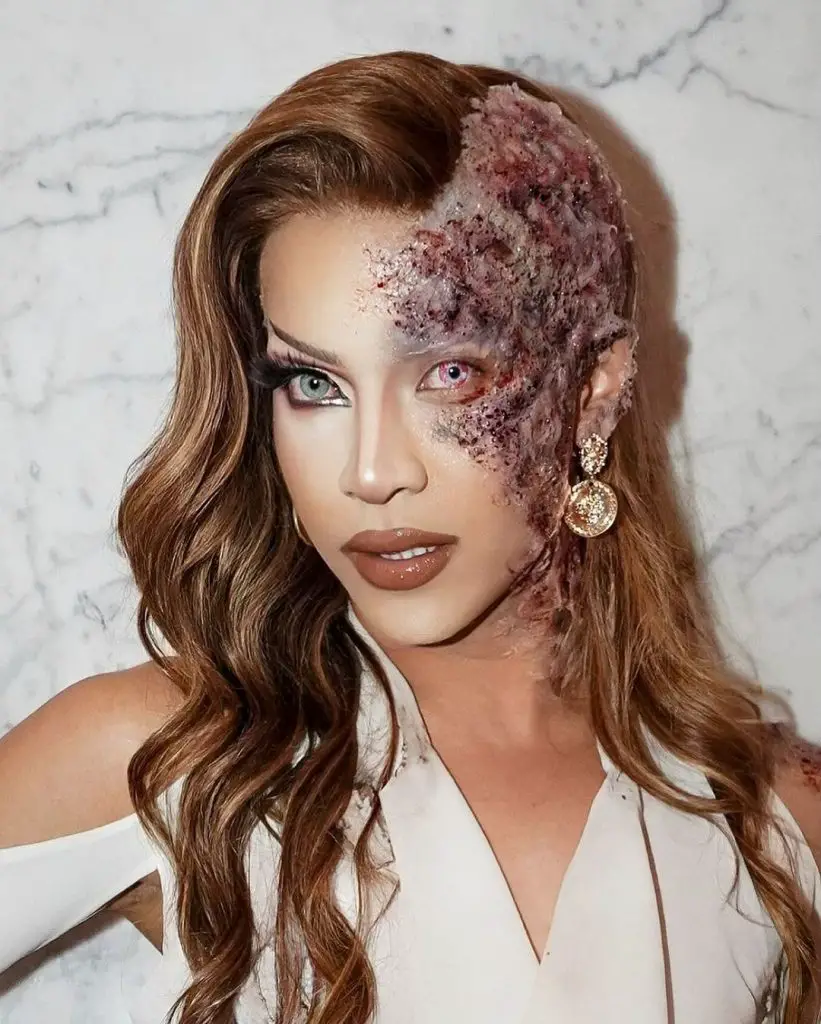 Terrifying Makeup: 27 Ideas for Halloween and Beyond