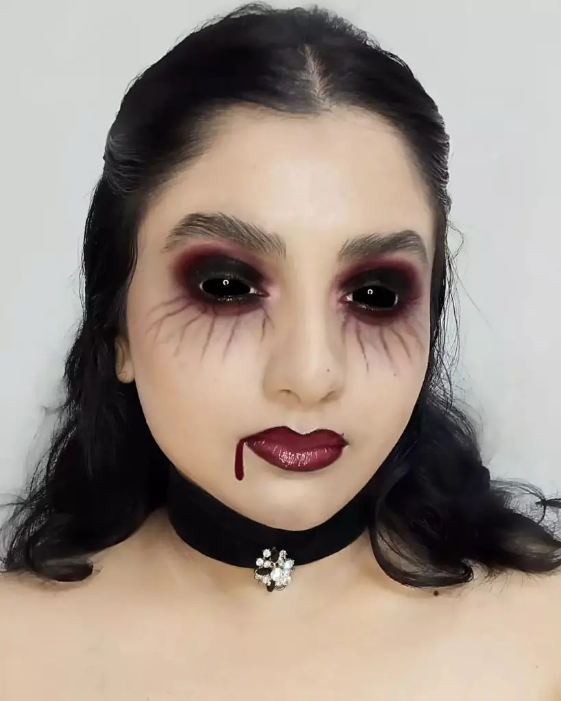 25 Ghost Makeup Ideas: Easy, Pretty, and Spooky Looks for Halloween