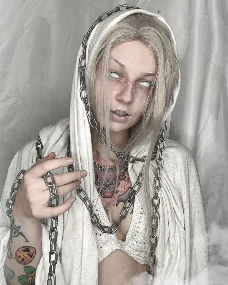 25 Ghost Makeup Ideas: Easy, Pretty, and Spooky Looks for Halloween