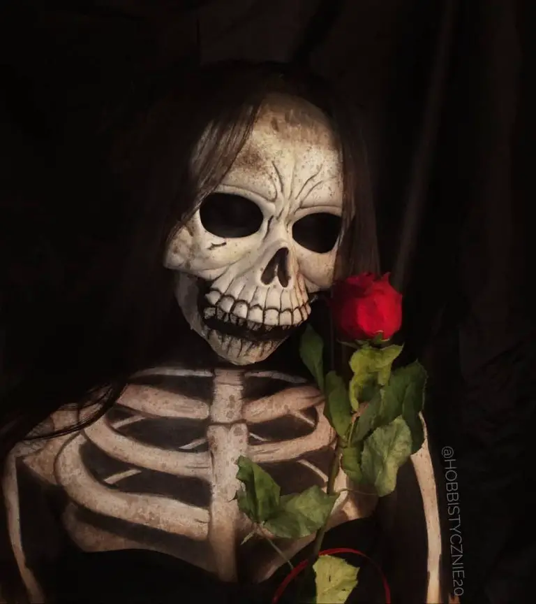 27 Death Makeup Ideas: Trendy, Easy Halloween Looks for Women and More