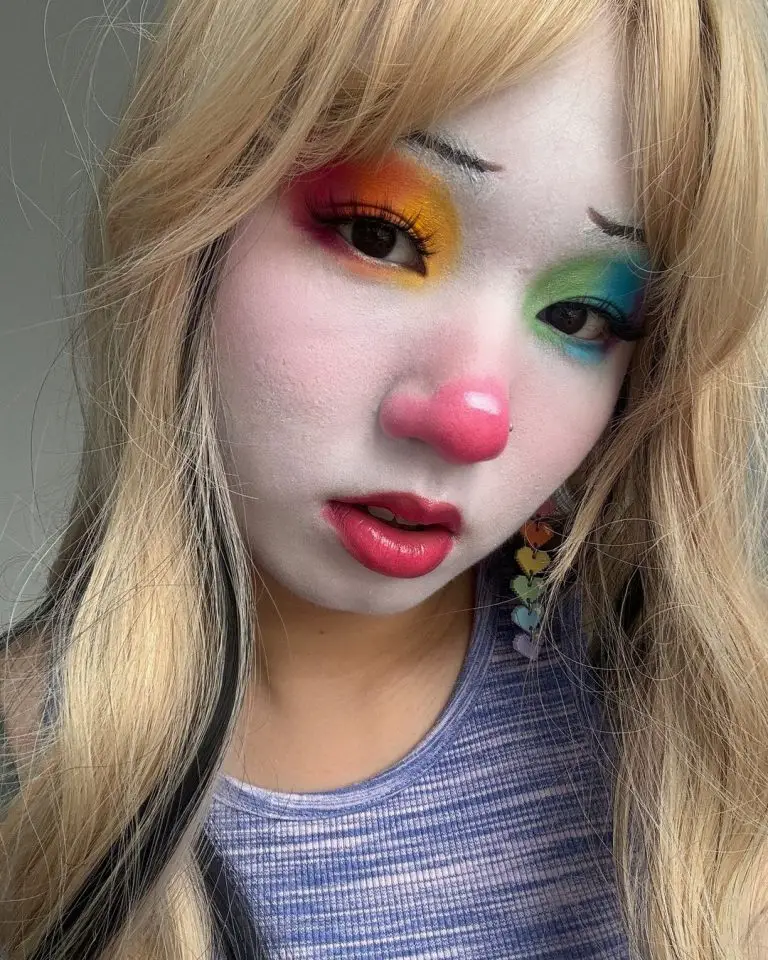27 Clown Makeup Ideas: Creative and Colorful Looks for Halloween and Beyond