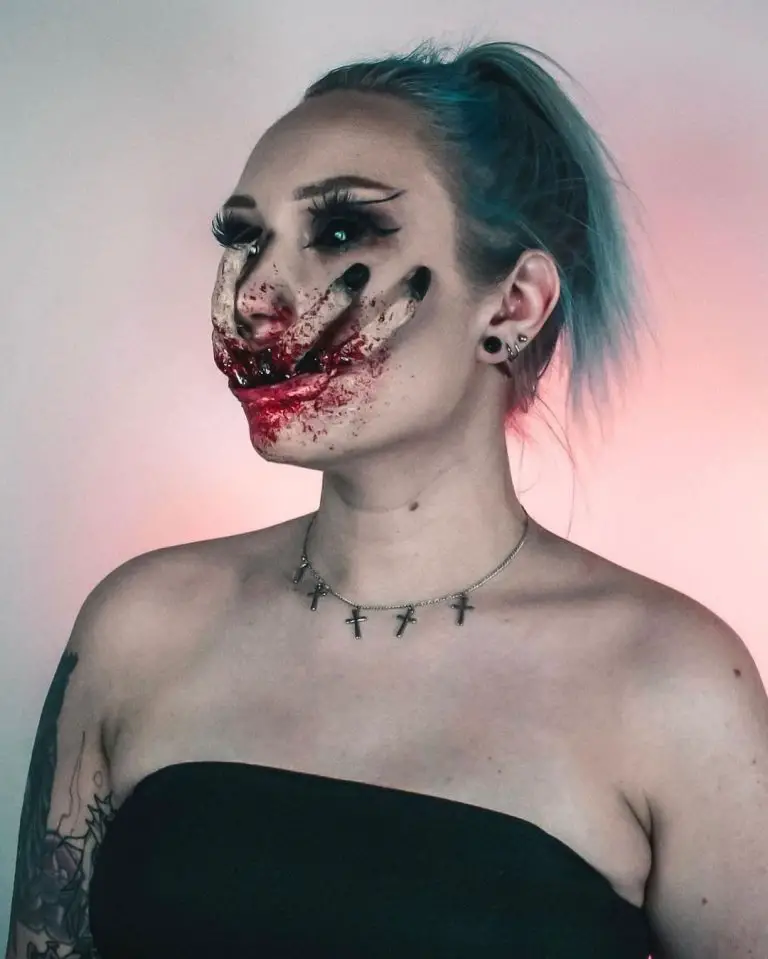 Terrifying Makeup: 27 Ideas for Halloween and Beyond