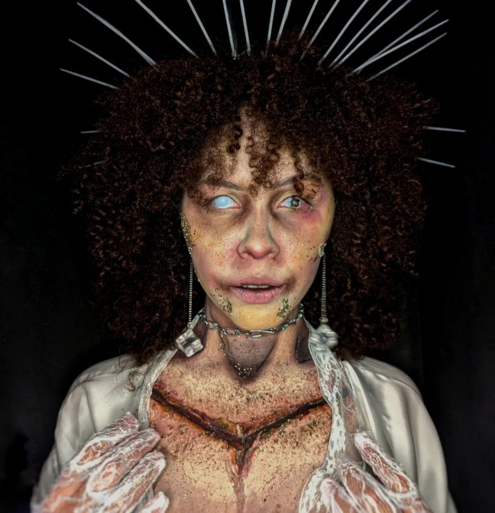 27 Death Makeup Ideas: Trendy, Easy Halloween Looks for Women and More