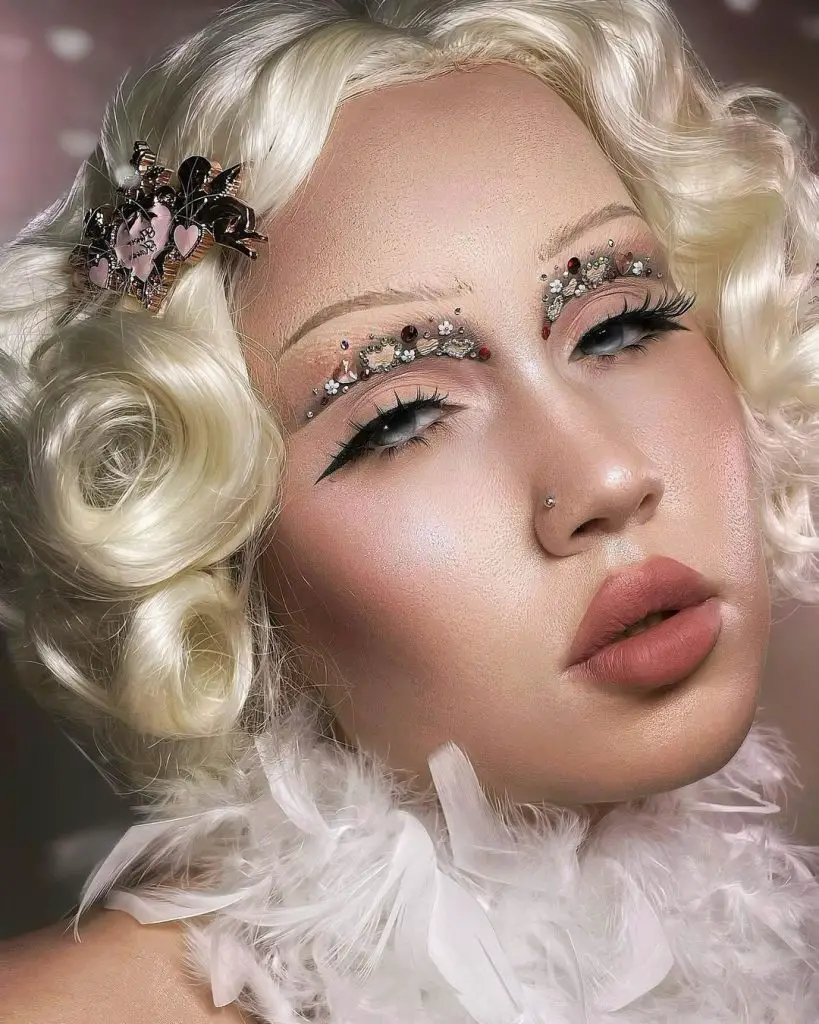 29 Angel Makeup Ideas: Heavenly Looks for Halloween, Weddings, and More