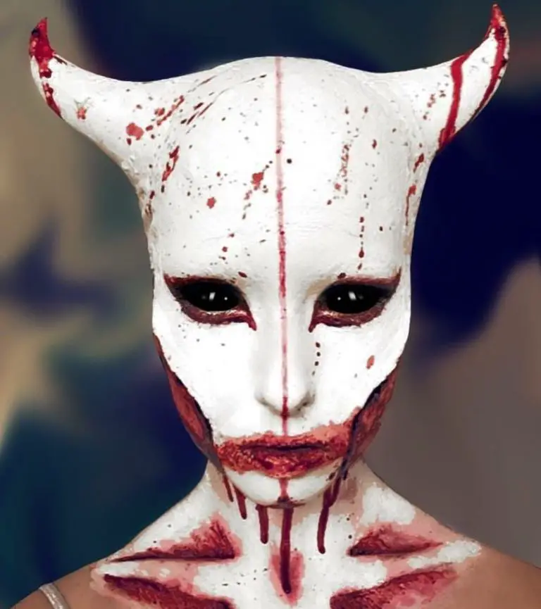 27 Sinister Demon Makeup Ideas: Dark and Easy Looks for Halloween