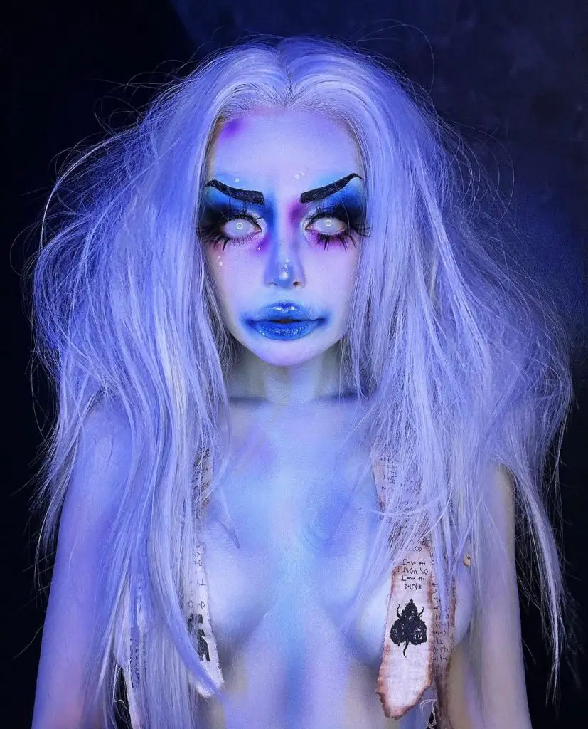 25 Ghost Makeup Ideas: Easy, Pretty, and Spooky Looks for Halloween