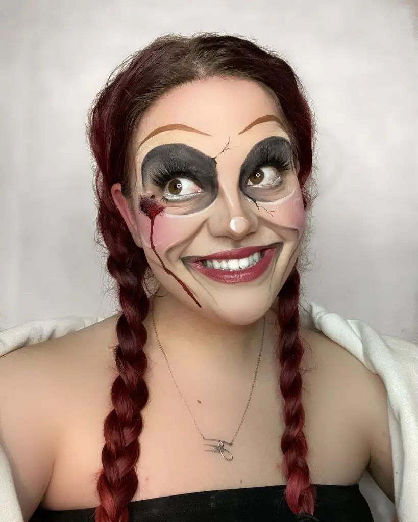 Annabelle Doll Makeup: 27 Easy and Spooky Ideas for a Unique Halloween Look