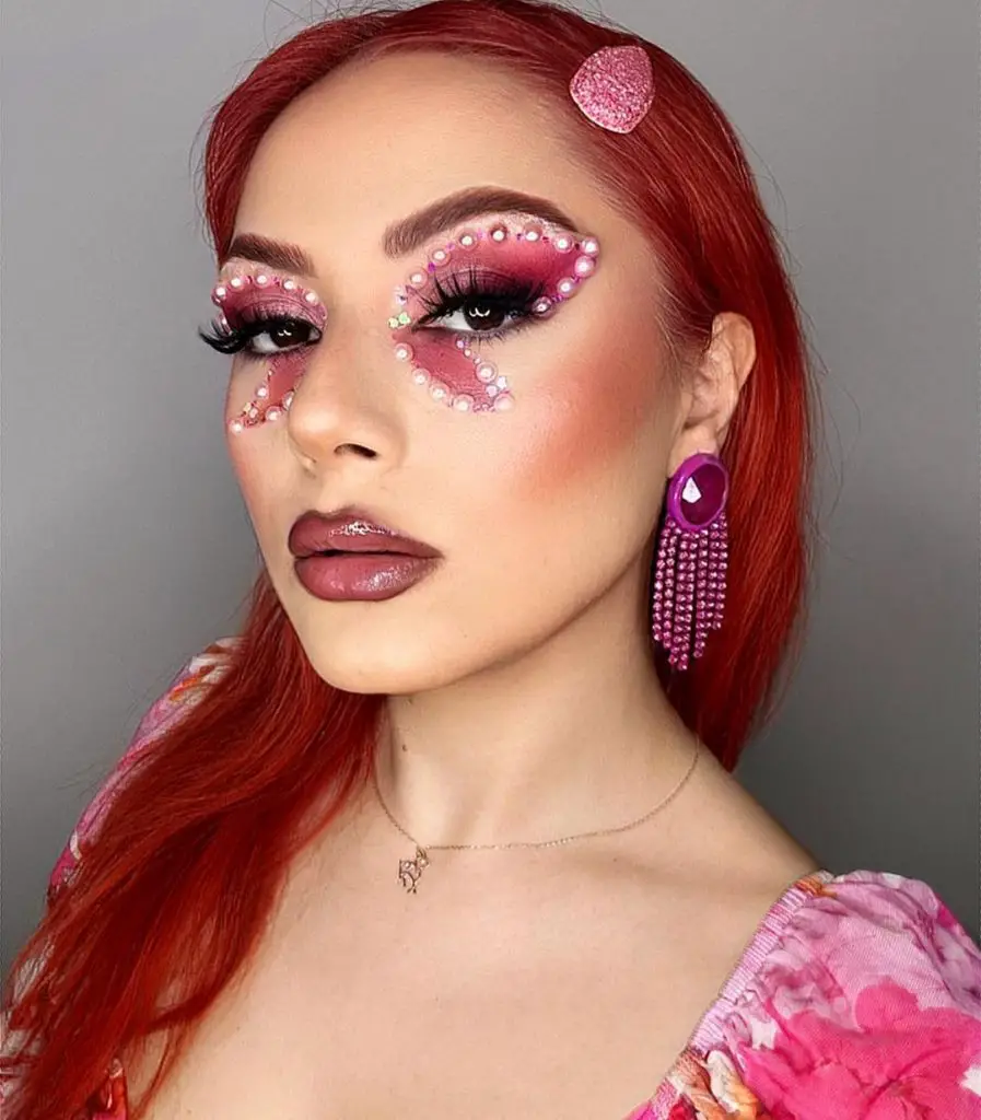 Butterfly Makeup: 25 Creative Ideas for a Stunning Look