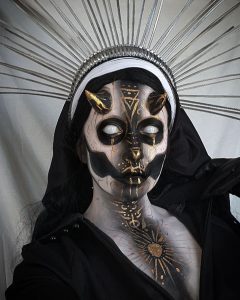 25 Ghost Makeup Ideas: Easy, Pretty, and Spooky Looks for Halloween