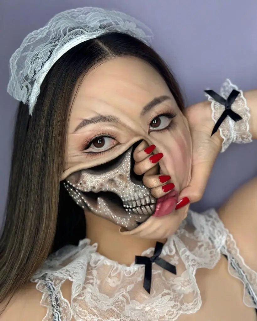 Terrifying Makeup: 27 Ideas for Halloween and Beyond