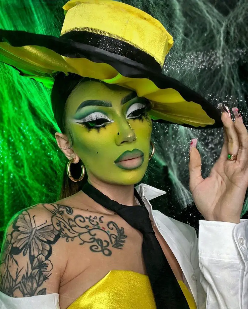 Creative Halloween Makeup: 27 Ideas for Unique and Artistic Looks ...