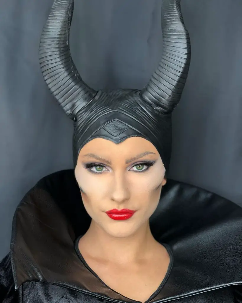 Maleficent Makeup: 27 Easy and Creative Ideas for a Spooky Halloween Look