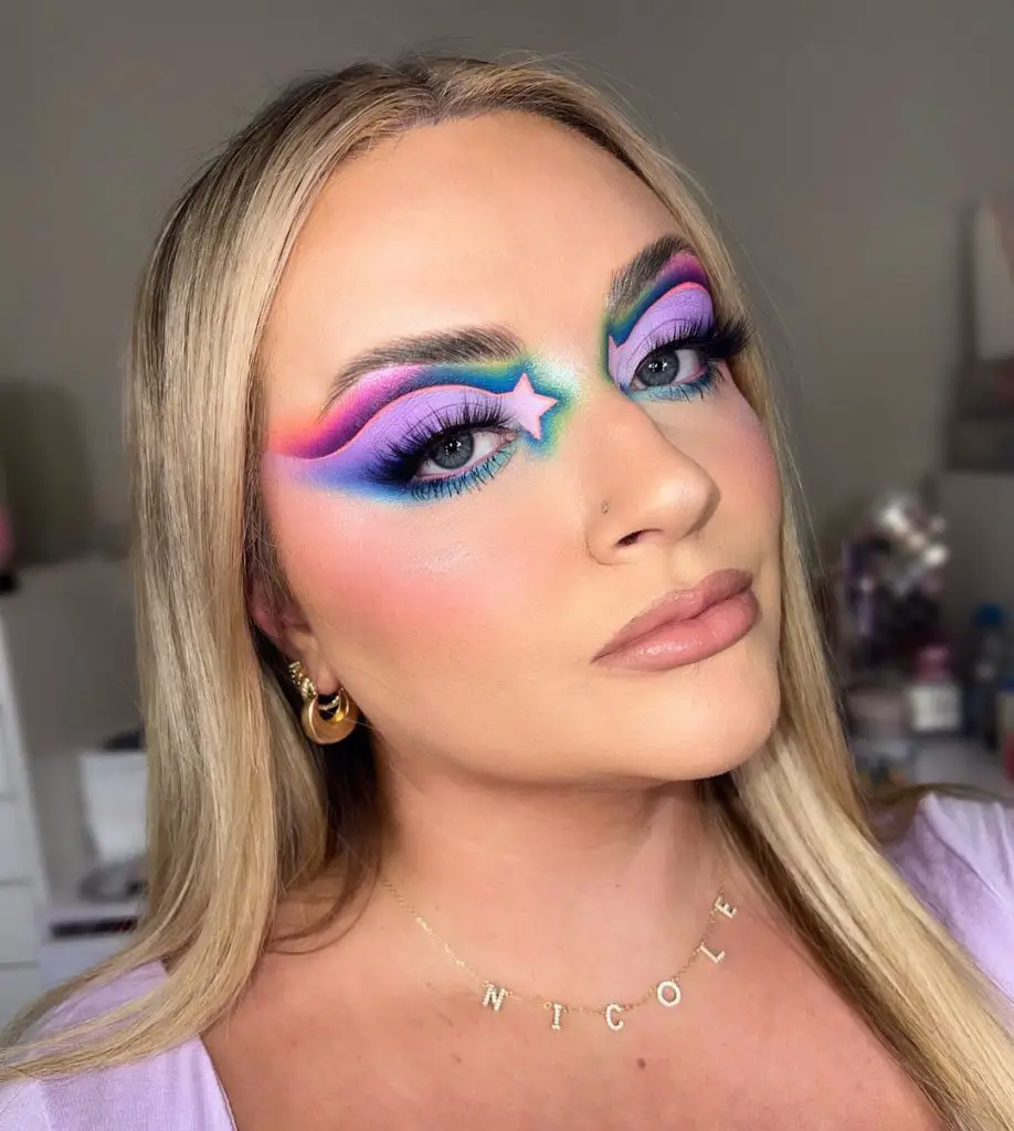 Star Makeup: 29 Ideas for Every Occasion and Style