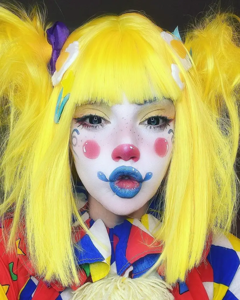 27 Clown Makeup Ideas: Creative and Colorful Looks for Halloween and Beyond