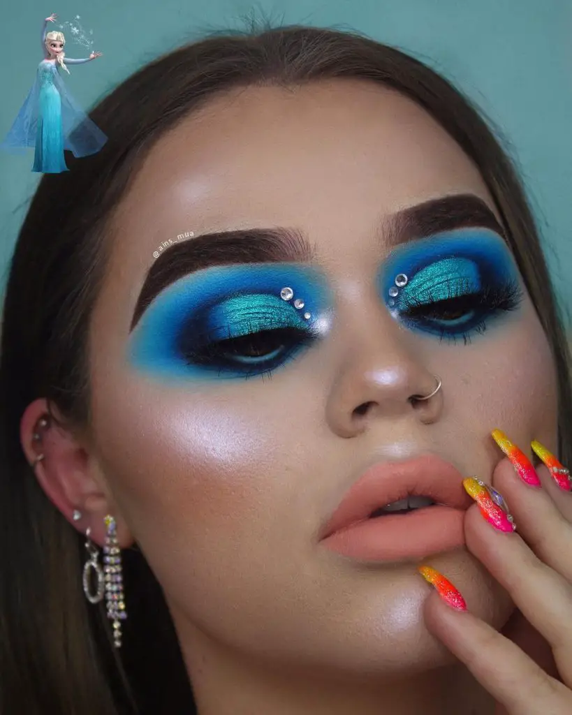 25 Enchanting Elsa Makeup Ideas: Transform into the Ice Queen - owixiwo.com