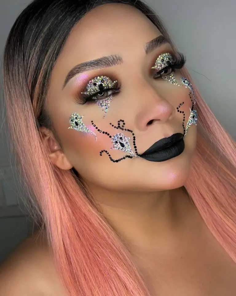 25 Ghost Makeup Ideas: Easy, Pretty, and Spooky Looks for Halloween