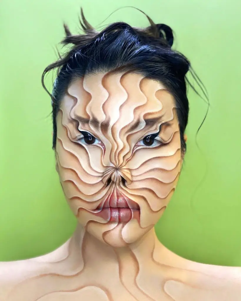 Terrifying Makeup: 27 Ideas for Halloween and Beyond