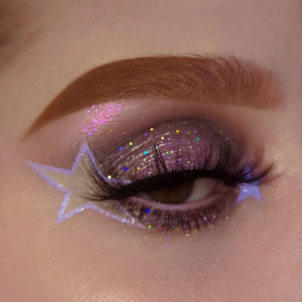 Star Makeup: 29 Ideas for Every Occasion and Style