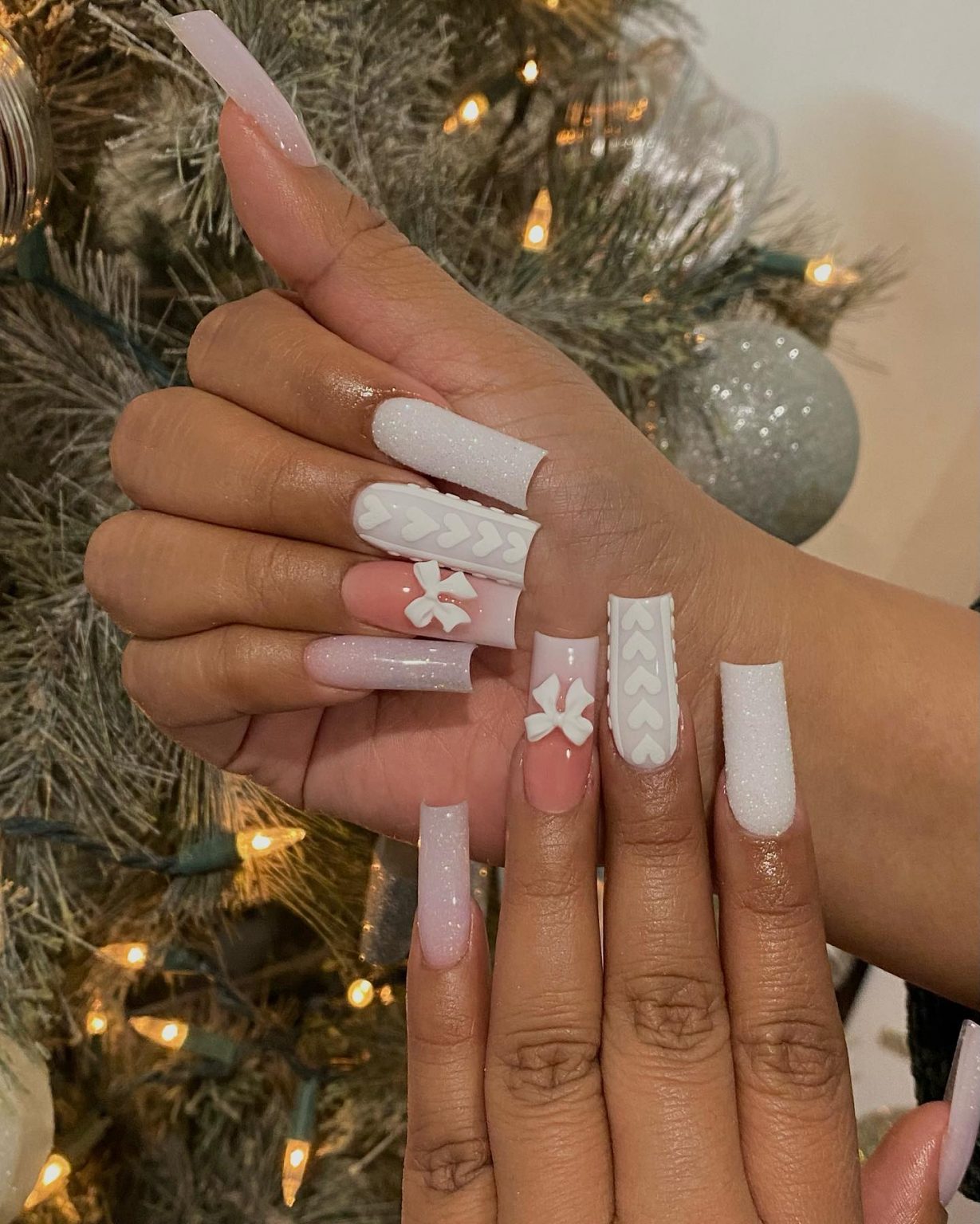 Trendy December Nails Ideas 2024 – Gel, Acrylic, Short Almond, French ...