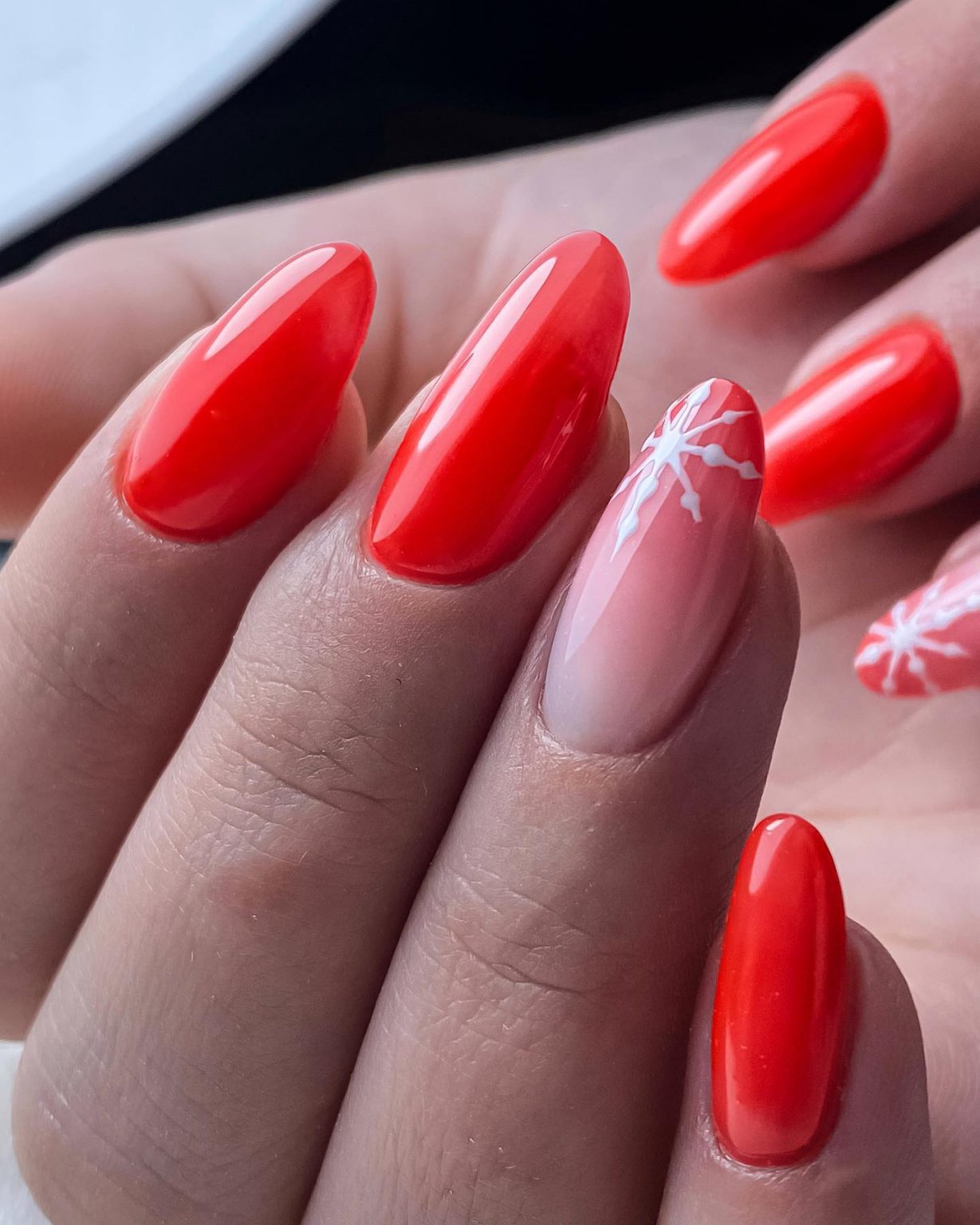 Winter Gel Nails 2024-2025: Classy Designs, Colors & Ideas for Short ...