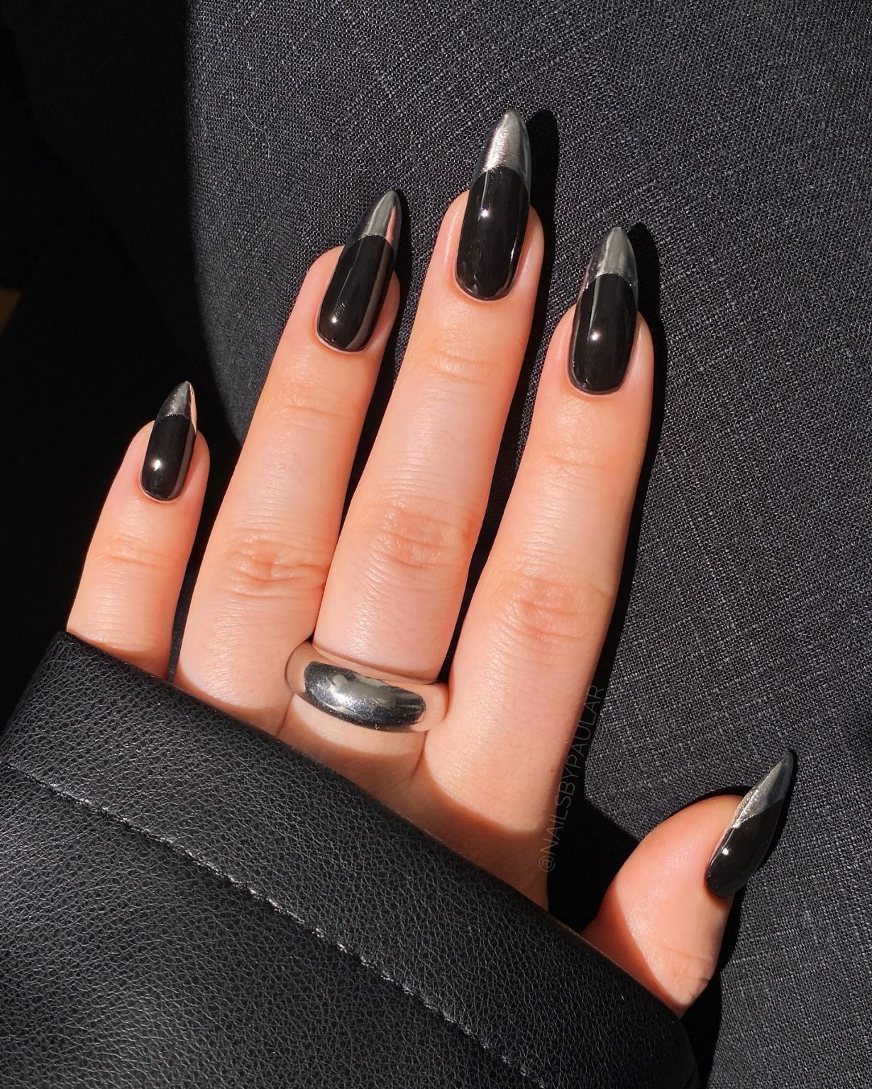 Top 25 Acrylic Winter Nail Colors & Design Ideas 2024-2025 – From Short ...